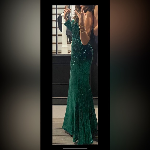 Portia and Scarlett | Dresses | Portia Scarlett Emerald Green Sequin ...